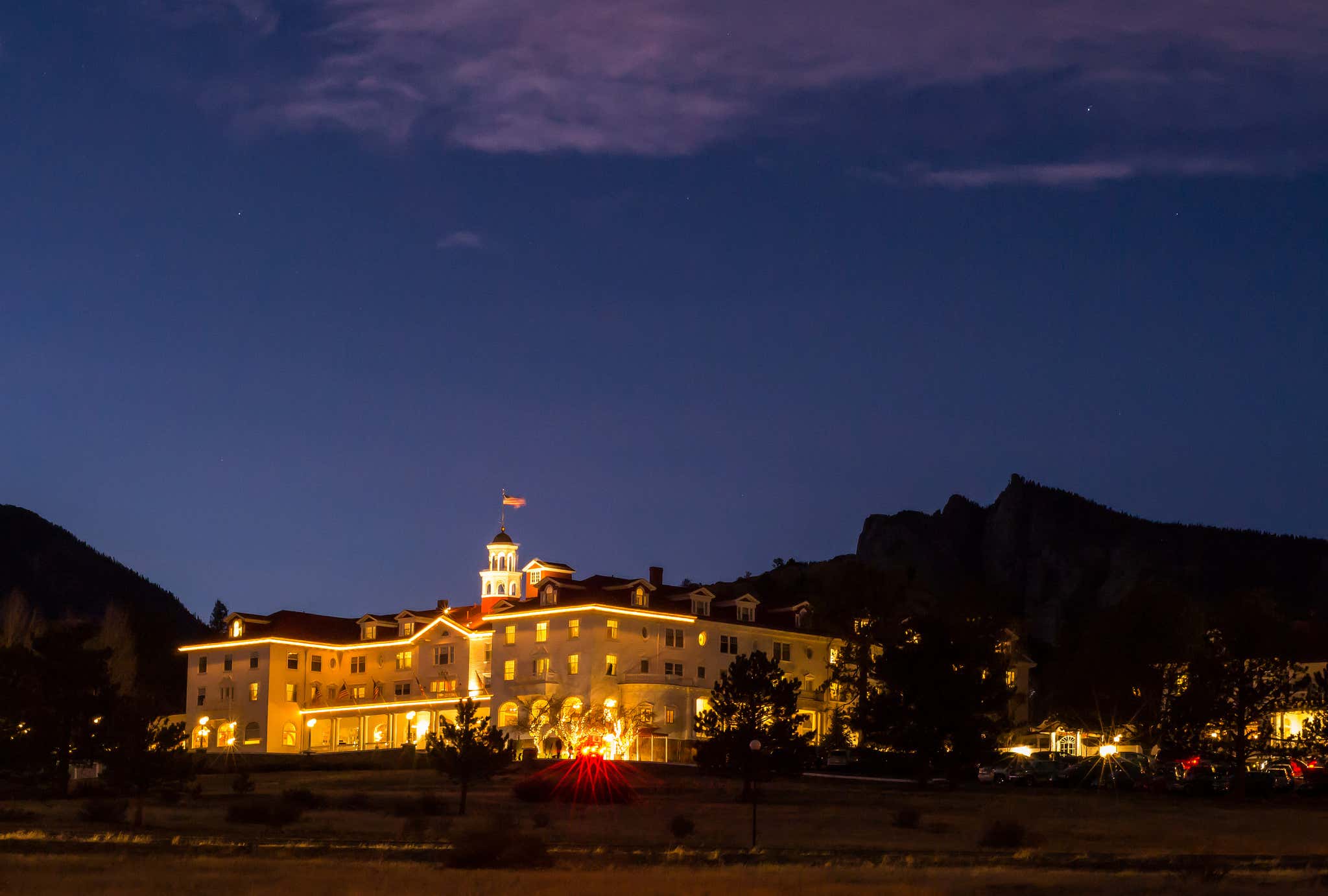 How To Visit The Real-Life Overlook Lodge From "The Shining" | Roadtrippers