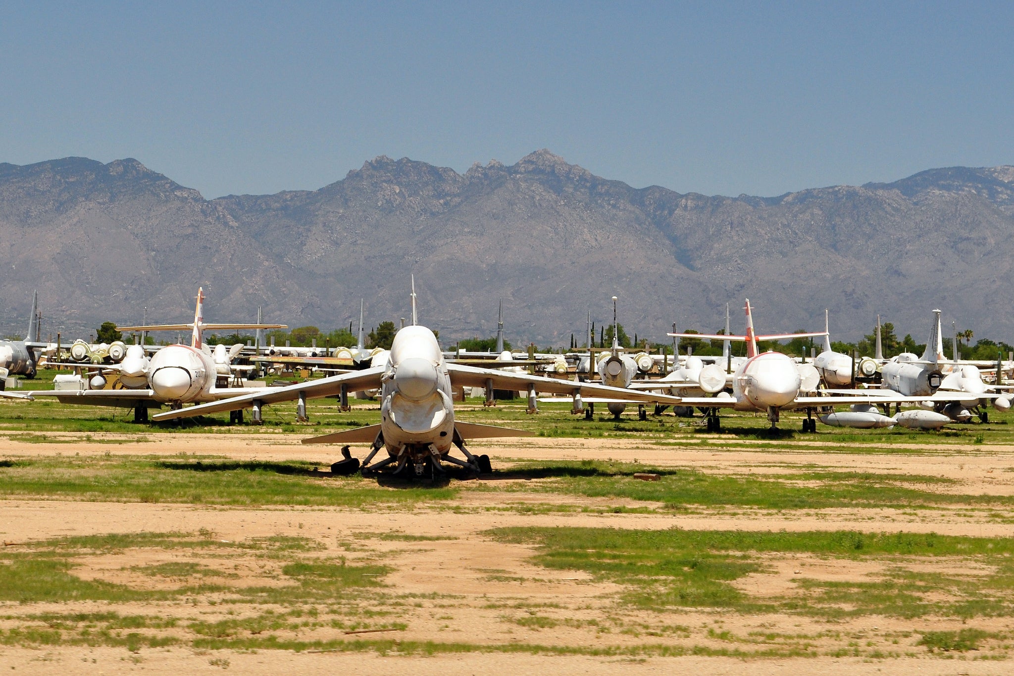 This huge plane graveyard is like Disney for aerospace buffs | Roadtrippers