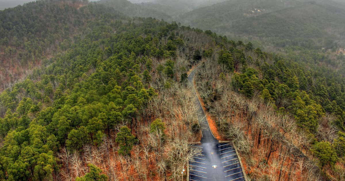 Weekend scenic drive along Highway 23, AKA The Pig Trail | Roadtrippers