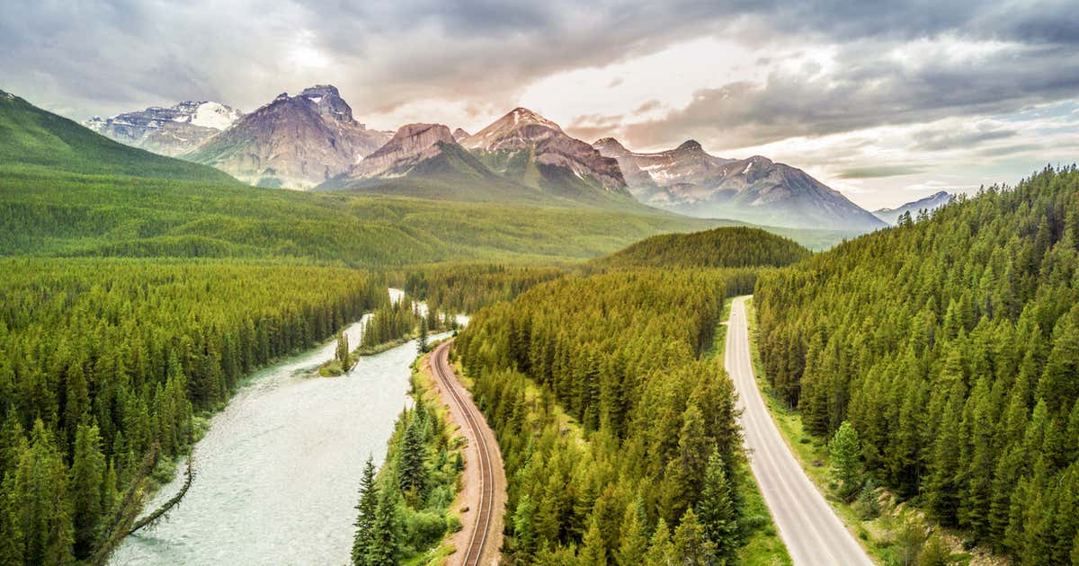 Banff National Park: Gateway to an Epic Adventure | Roadtrippers