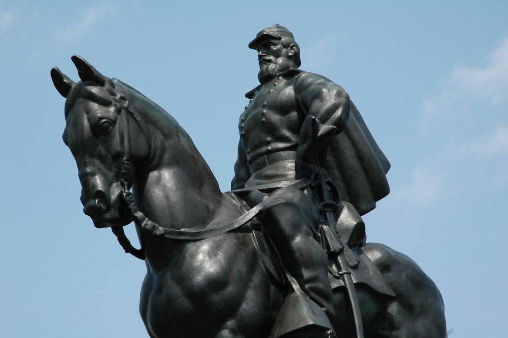 Pay tribute at Stonewall Jackson's left arm's grave | Roadtrippers