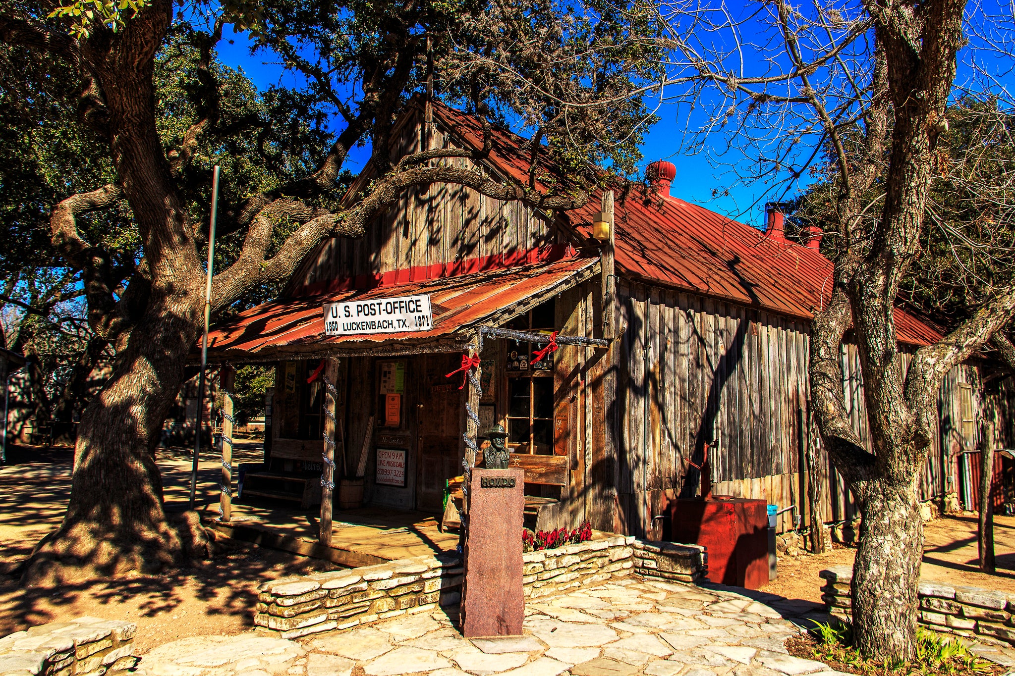 The essential tiny Texas town tour | Roadtrippers