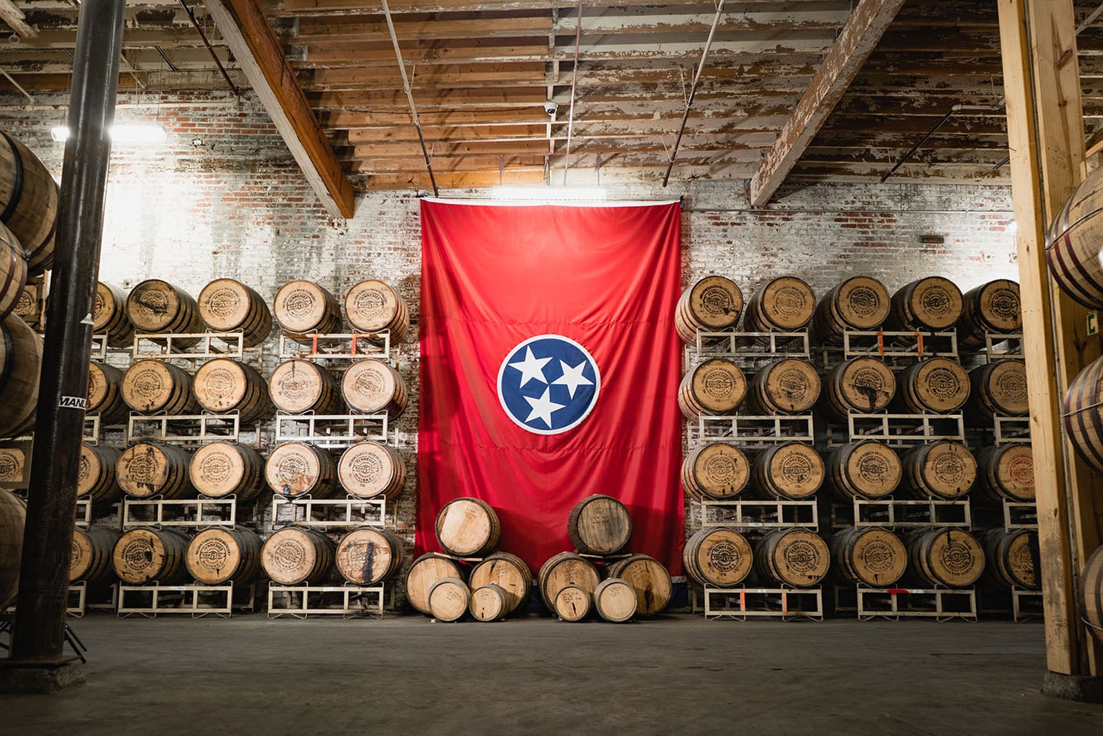 Sip your way through history along Tennessee's Whiskey Trail | Roadtrippers